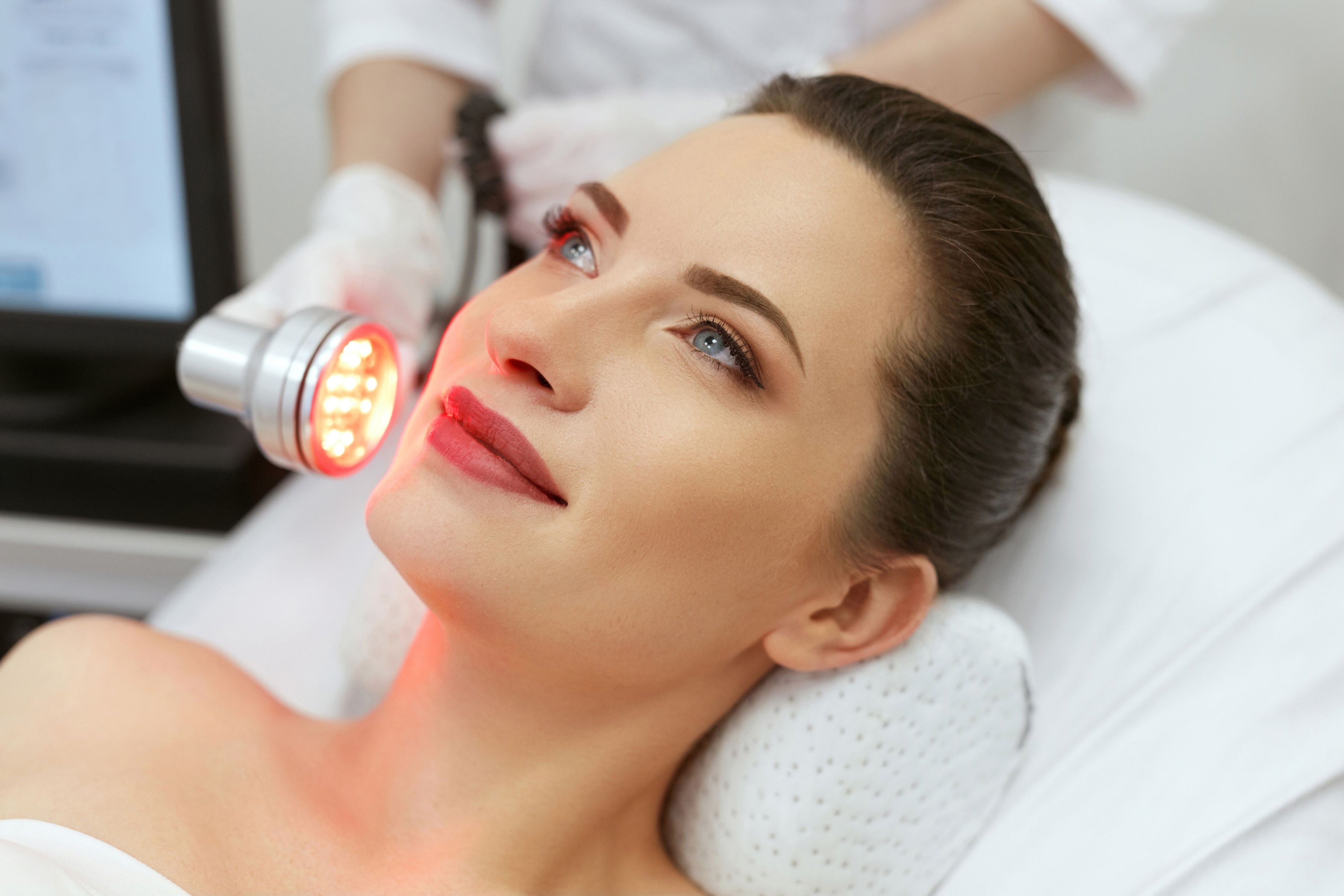 Red Light Therapy 101: Understanding the Benefits and Uses of Red Light Therapy — I'm Prept